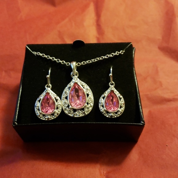 Avon | Jewelry | Birthstone Gift Set | Poshmark